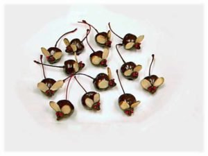 Chocolate Dipped Mini-Mouse Cherry Fondant Candy. - CakenGifts.in