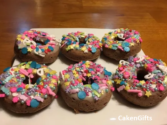Homemade Glazed Doughnuts Just For the Dessert Lovers - CakenGifts.in